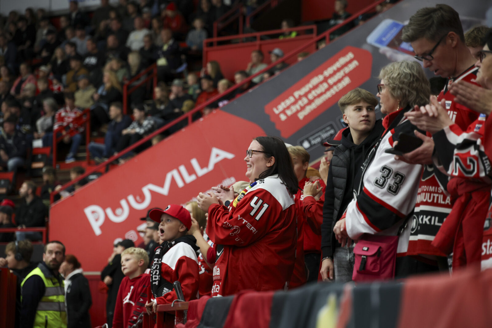 Ässät kohtaa Oulun Kärpät Isomäen keskiviikkoillassa klo 18.30.